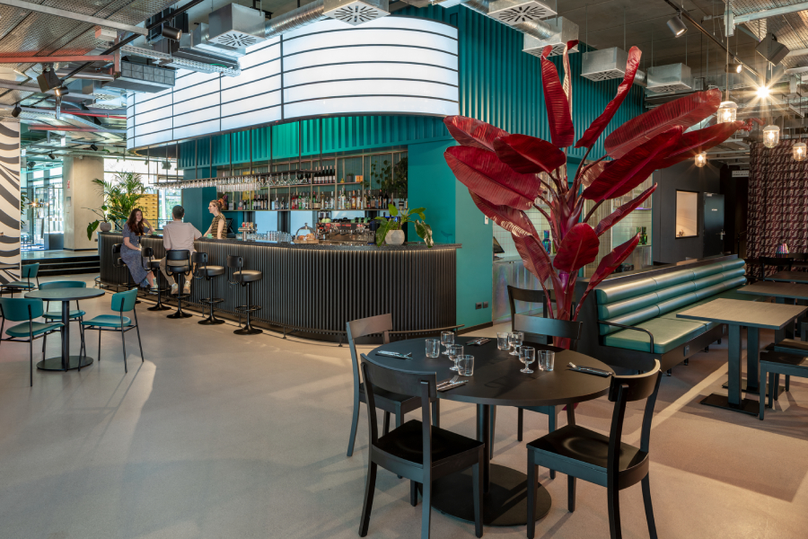 Enjoy our Restaurant and Bars in Bologna